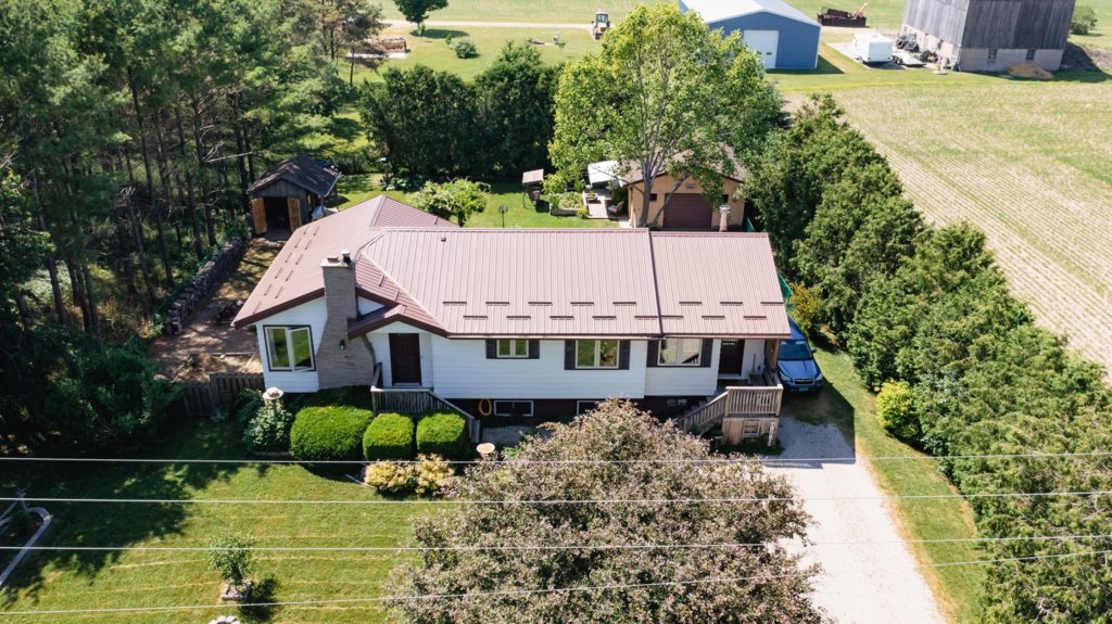 83031 Corrins Line | Jeff Bauer | Kathy Dawson | Rick Lobb