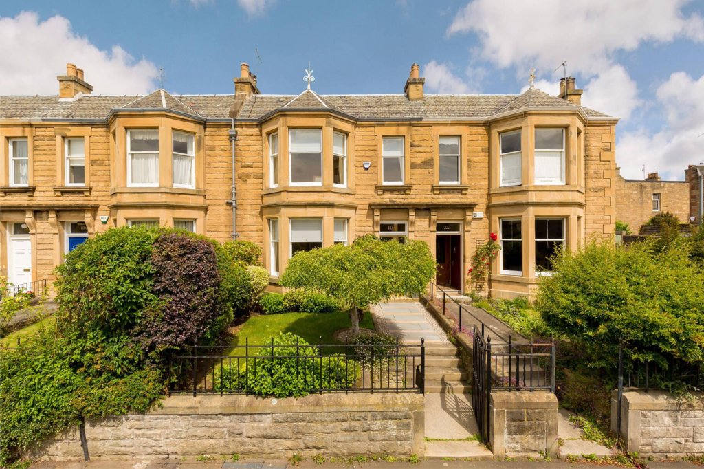 104 Comiston Drive | Rettie