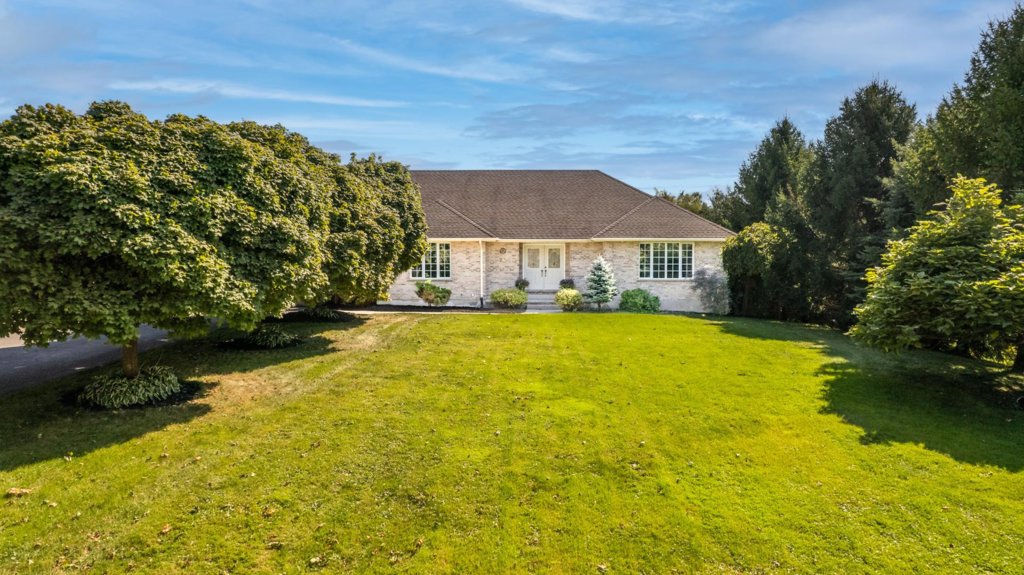 81234 Westmount Line | Jeff Bauer | Rick Lobb | Kathy Dawson | Myra Stecca