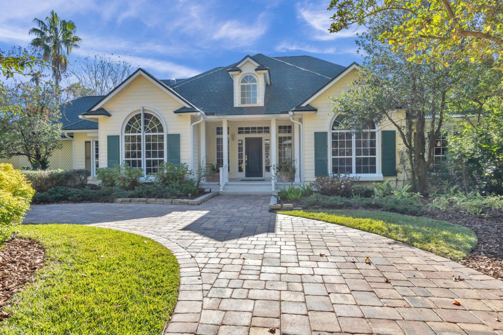 Photos by Hurt Photography