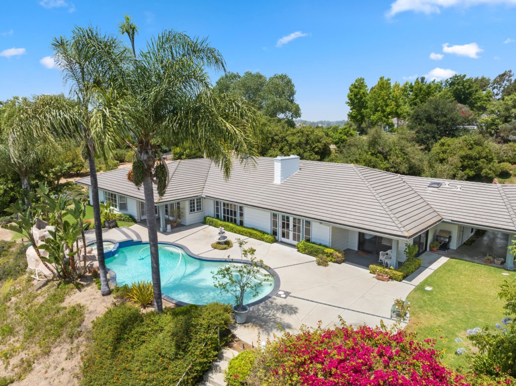 23 Rollingview Lane | 23 Rollingview Ln, Fallbrook, CA 92028 | Ken ...