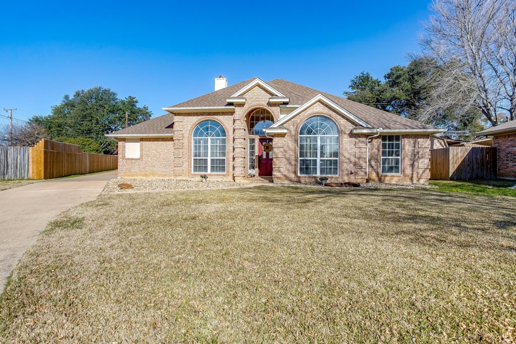 7305 Whitfield Ct | Dawn Saye | THE SAYE GROUP @ KELLER WILLIAMS REALTY