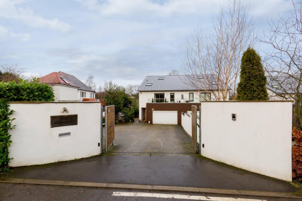 Cammo Road, Cammo | 46F Cammo Road, Edinburgh EH4 8AP | Ellisons