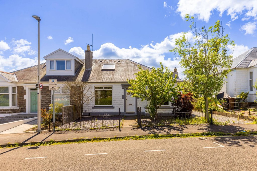 15 Orchard Bank