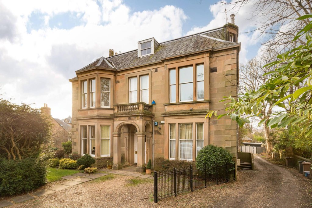 3a Gillsland Road | Rettie