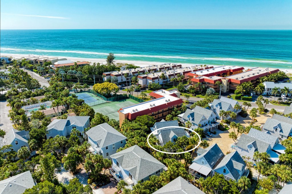 6311 Gulf Dr, Holmes Beach, FL | Gail Tutewiler | Island Real Estate