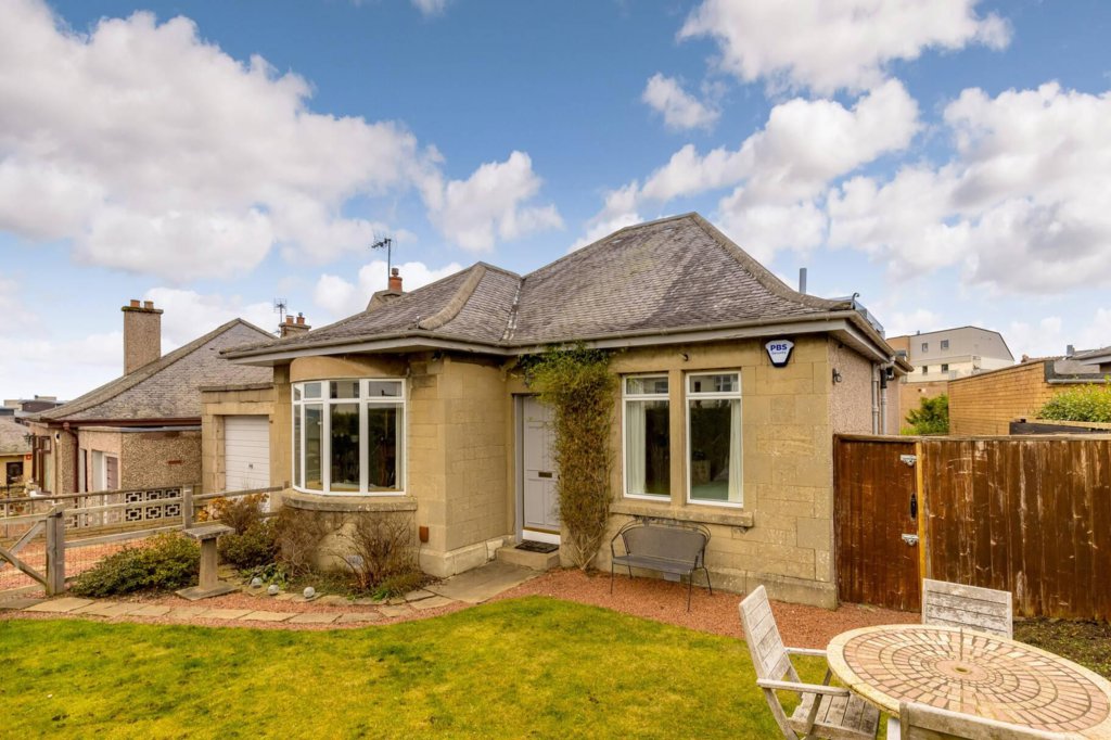 19 Craiglockhart View | Rettie