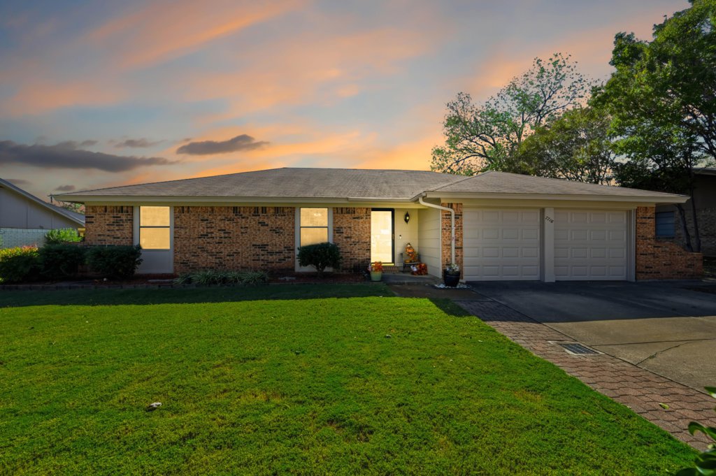 7716 Evergreen Ave, Fort Worth, TX 76182, USA | Stacy Willingham ...
