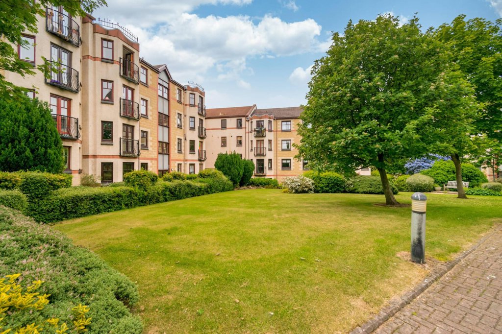 17/7 West Bryson Road | Jamie Sole | Blair Cadell