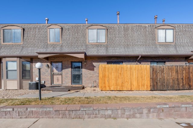 Matterport Virtual Tour of 1379 S Idalia St, Unit C, Aurora, CO 80017