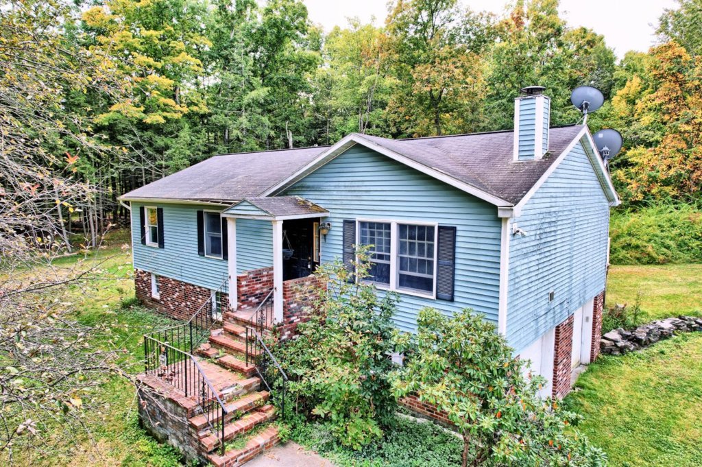 91 High Acres Ln