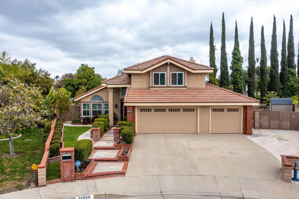 20120 Bryan Cir | Sylvia Chavez | Better Homes And Garden Real Estate