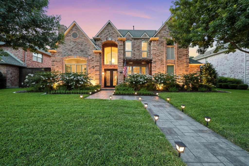 4419 Hollow Oak Dr, Dallas, TX 75287, USA | Susan Withrow | Keller Williams