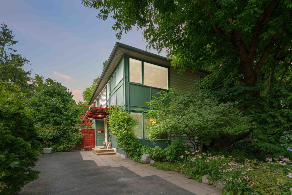 195 Presland Road, Ottawa, ON | Trevor Mayhew