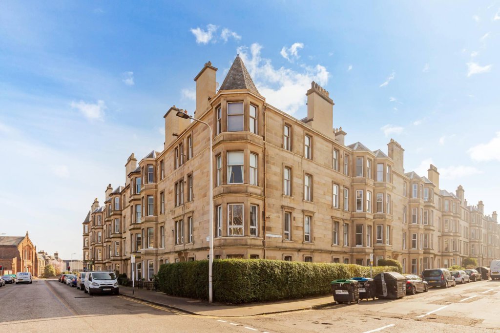 85/4 Comely Bank Road | Rettie