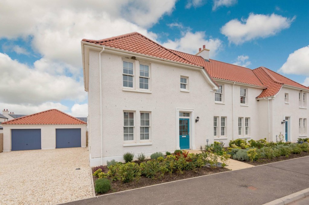 9 Queens Road | Carole Seaton | Simpson & Marwick