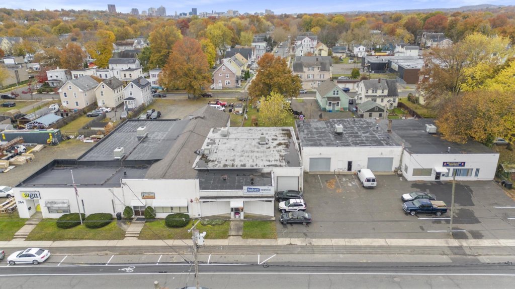 266 Morse St, Hamden, CT 06517 | Katelin Rosello