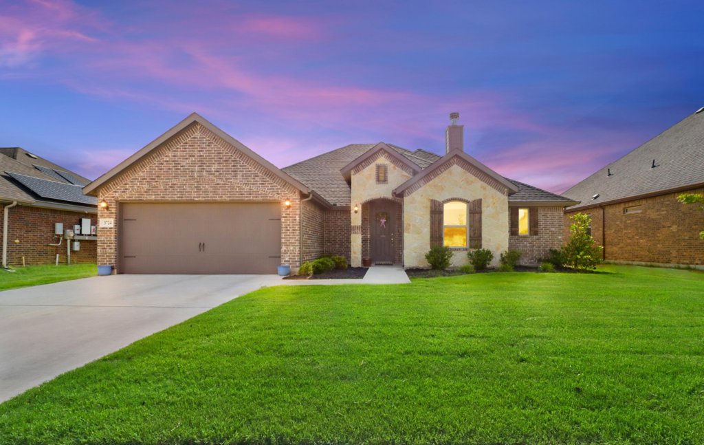 Photos, Map by Reality 360 Imaging