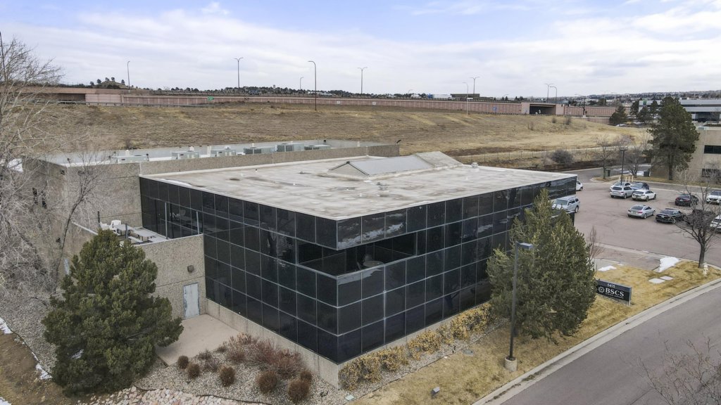 5415 Mark Dabling Blvd | Russell Stroud | Quantum Commercial Group