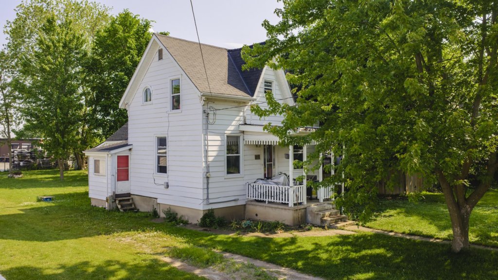 88 Richmond St N | Jeff Bauer | Kathy Dawson | Rick Lobb