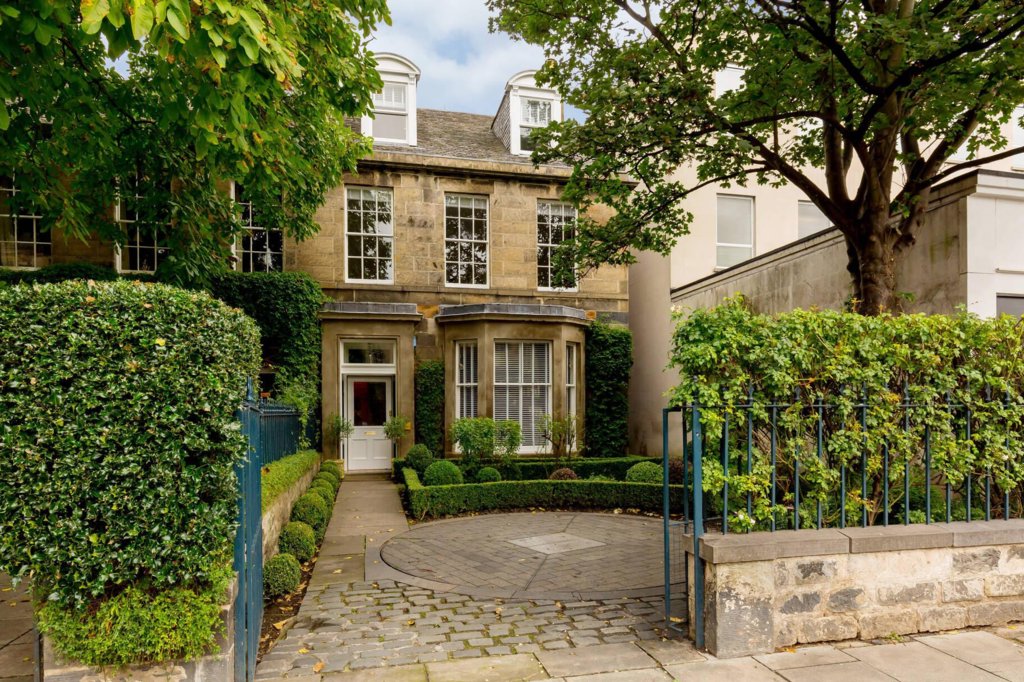 40 Raeburn Place | Rettie