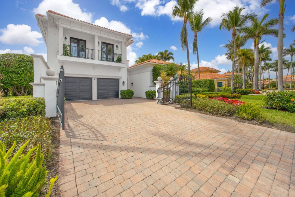 2749 Medallist Ln | Lisa Ethridge | Premier Sotheby's International Realty