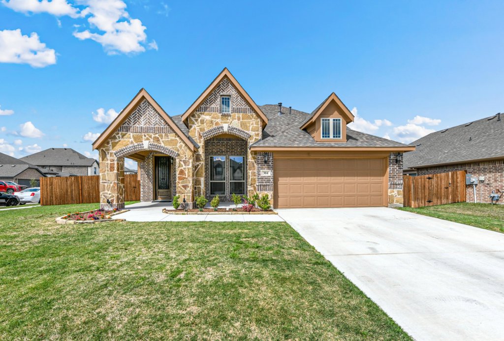 Photos, Map by Reality 360 Imaging