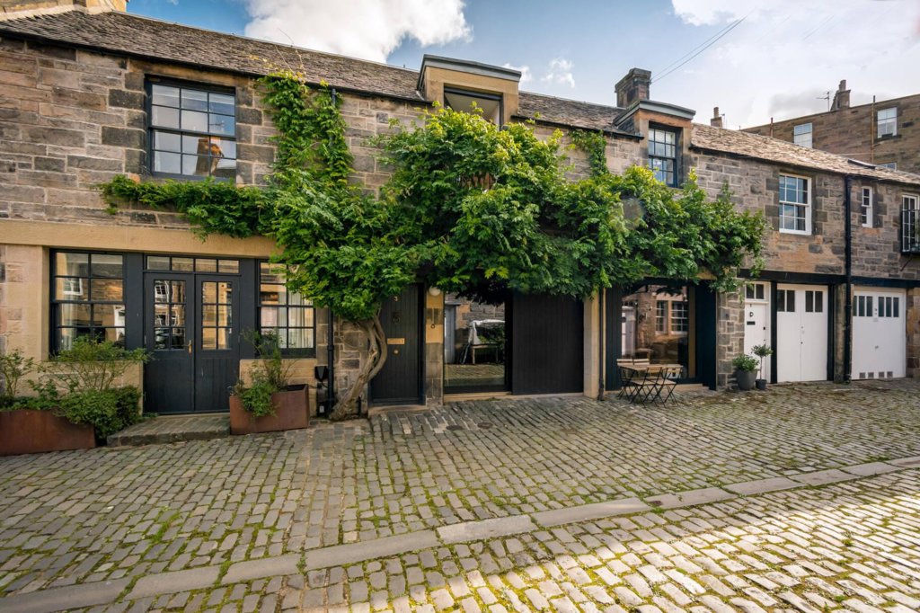 3 Dean Park Mews | Richard Murray | Murray & Currie