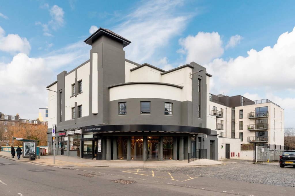 200/4 Great Junction Street | flat 4, 200 Great Jct St | Rettie