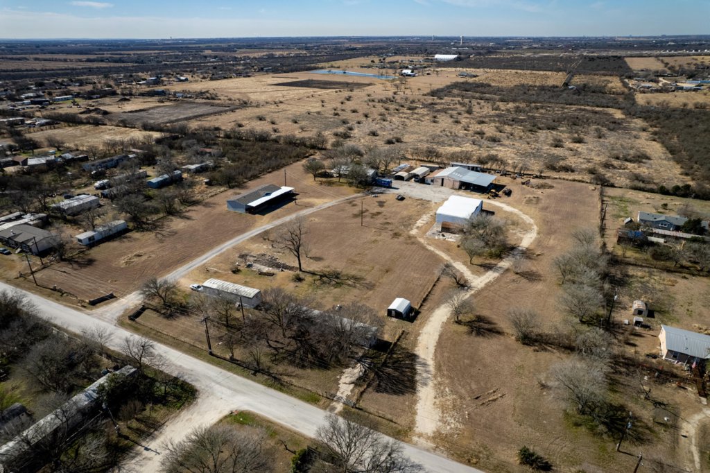 371 Sassman Rd by CraigMac.tv