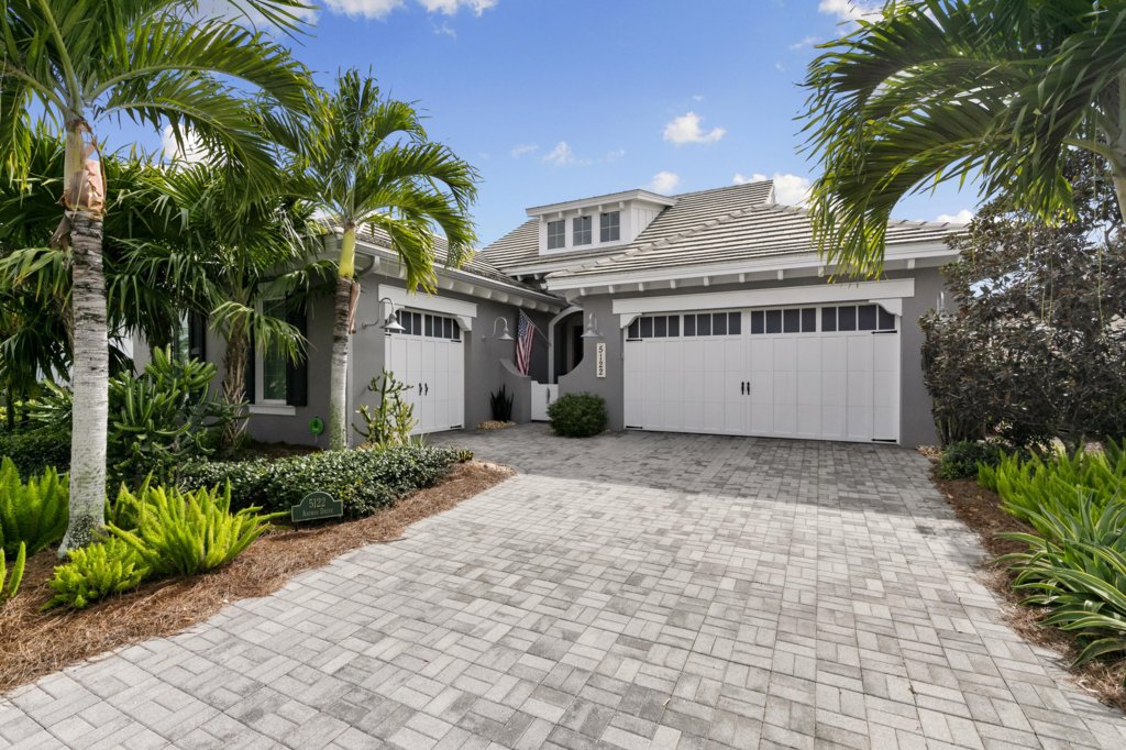 5122 Andros Dr, Naples, FL 34113 | Barbara Twiss | BHHS Florida Realty