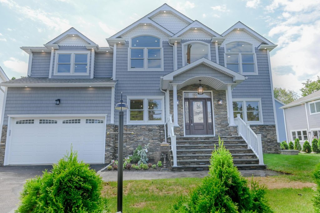 Mike House 2 by Desru Photography