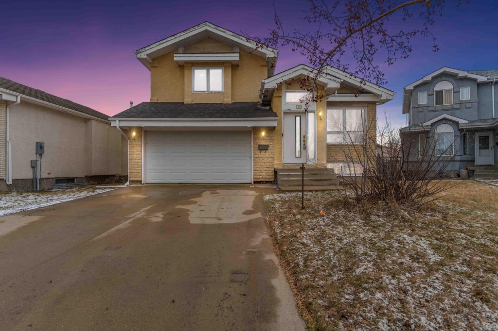 12 Philiman Place, Winnipeg, MB | Akash Bedi