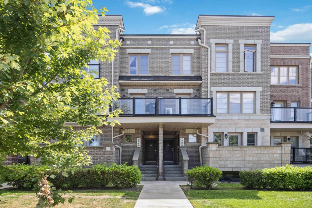2335 Sheppard Avenue West, Unit 31, Toronto, ON | Scott Liao