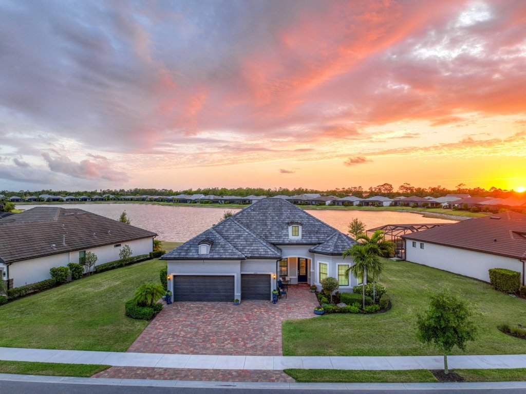 6909 Winding Cypress Dr | The Bocka Group | William Raveis Real Estate