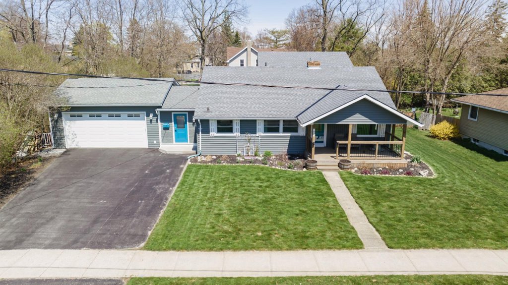 180 Quebec St | Jeff Bauer | Kathy Dawson | Rick Lobb