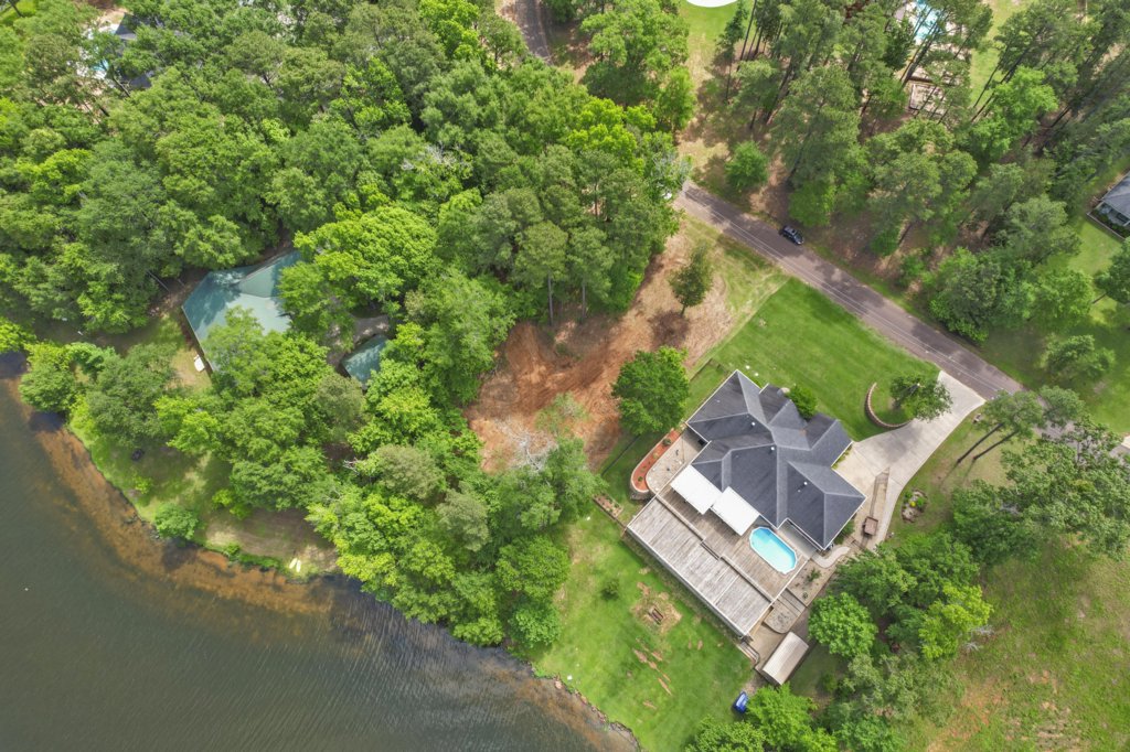 Photos, Map by Reality 360 Imaging