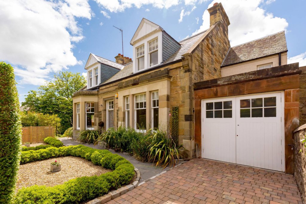 3 Mortonhall Road | Murray & Currie