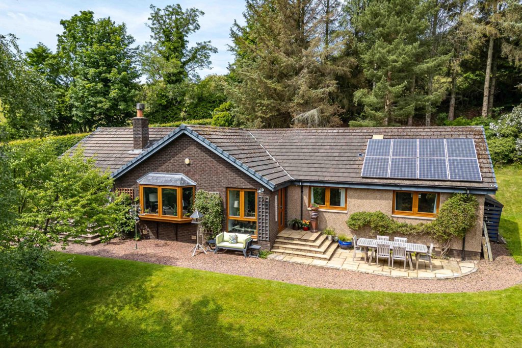 Willow Brae, Lanton Road, Jedburgh, Scottish Borders | willowbrae ...