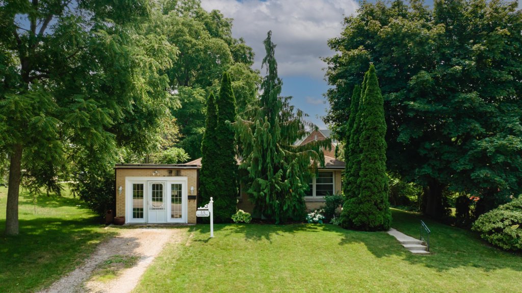 55 Caledonia Terrace | Jeff Bauer | Rick Lobb | Kathy Dawson